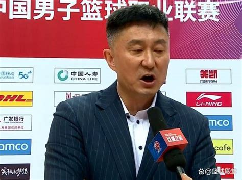 广东大胜福建！沃特转头离场，全队淡定，杜锋开心并肯定全队发挥比赛广州上海