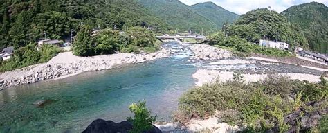大洞川御嶽橋下流ライブカメラ 岐阜県下呂市小坂町湯屋 ライブカメラJAPAN FUJIYAMA