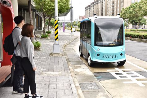 🚐科技無人自駕巴士 桃園進行式🚐 桃市府經發局今日於桃捷青埔機廠辦理 桃園大眾捷運 Taoyuan Metro
