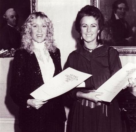 Pin Van Helen Middlemas Op Anni Frid Lyngstad Frida And Agnetha Faltskog
