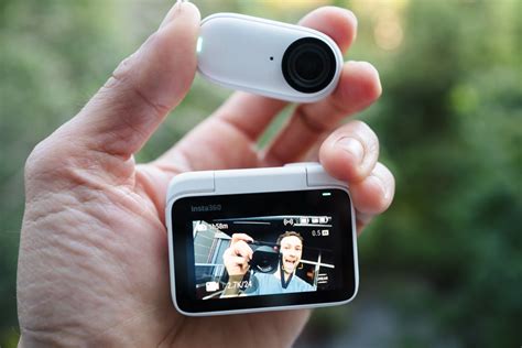 Best Vlogging Cameras With A Flip Screen In 2024