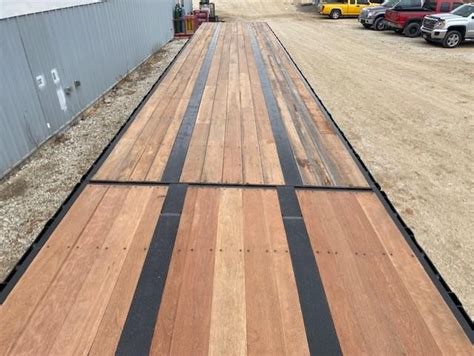 2010 Manac 53x102 Stretch Flatbed Renos Trailer Sales