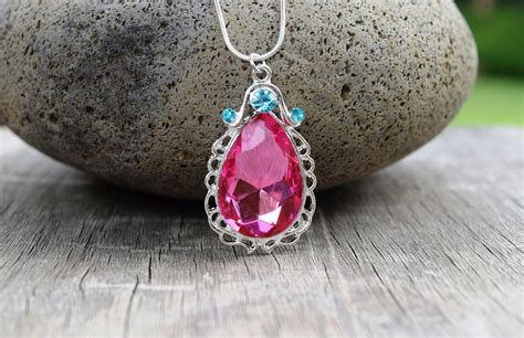 Pink Sofia The First Amulet Necklace Amulet Of Avalor Reproduction Realistic Sofia Necklace