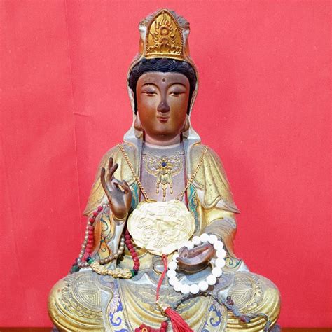 心念 鉤子 無形 內心 英國作家約翰生：滿意之泉必須源自於內心。 若不了解人性，而企求不改變自我即可尋得幸福者，終其一生必虛擲於無意義