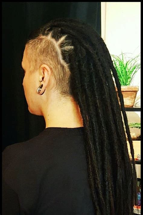 10 Coolest Mohawk Dreads Styles For Ladies To Try In 2024
