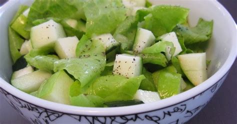 Cantinho Vegetariano Salada Verdinha Vegana