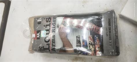 Unisex Aram Rider Scoks At Best Price In Kolkata Id 2853656117891