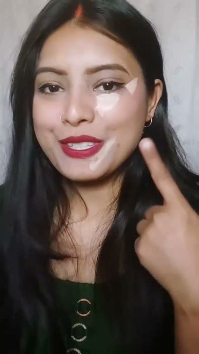 triangle shape concelear hack shorts youtubeshorts makeuptutorial
