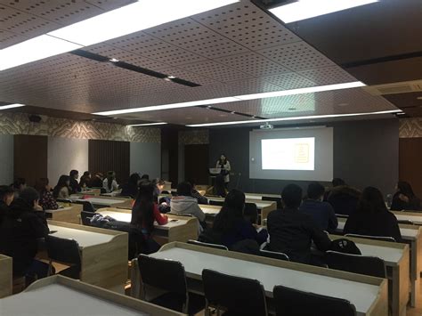 Ажил мэргэжлийн чиг баримжаа олгох сургалт зохион байгууллаа Монгол Улсын Их Сургууль