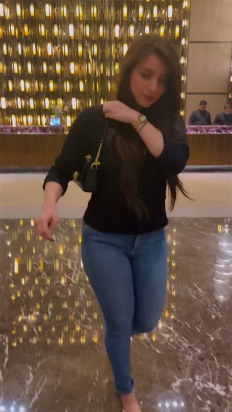 Pooja Janrao In Tights Rmarathibayka