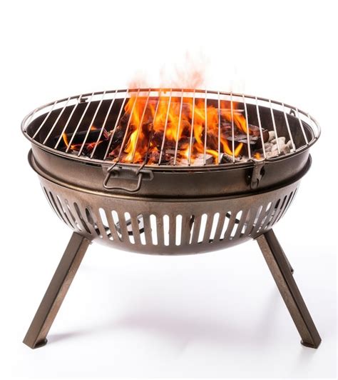 Premium Ai Image Barbecue Grill With Flame And Smoke Isolated On