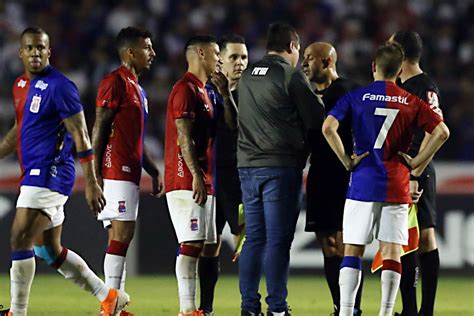 Paraná é Absolvido No Stjd E Se Livra De Perda De Mando De Campo
