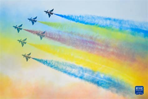 空军航空开放活动暨长春航空展开幕 “20系列”战机亮相长春 新华网