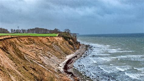 Sturm An Der Ostsee Sorgt Für Reichlich Zerstörung Und Schöne Fotomotive