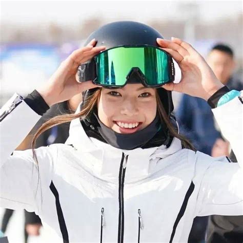 青蛙公主谷爱凌，爽文女主角滑雪好孩子中国队