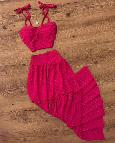 مدل نیم تنه و دامن بلند دخترونه جذاب و ترند سال