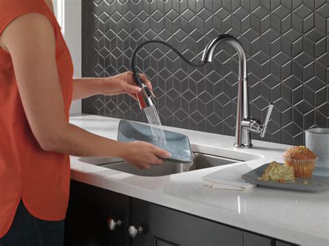 Single Handle Pull Down Barprep Faucet Recertified In Lumicoat