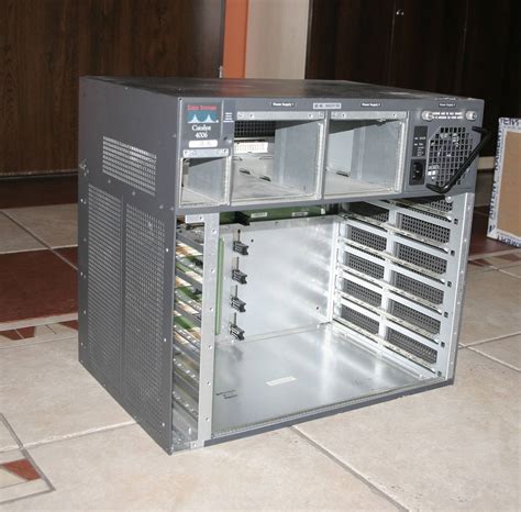 Ws C4006 Switch Cisco Catalyst 4000 6 Slotów Network Devices Switches Cisco Catalyst