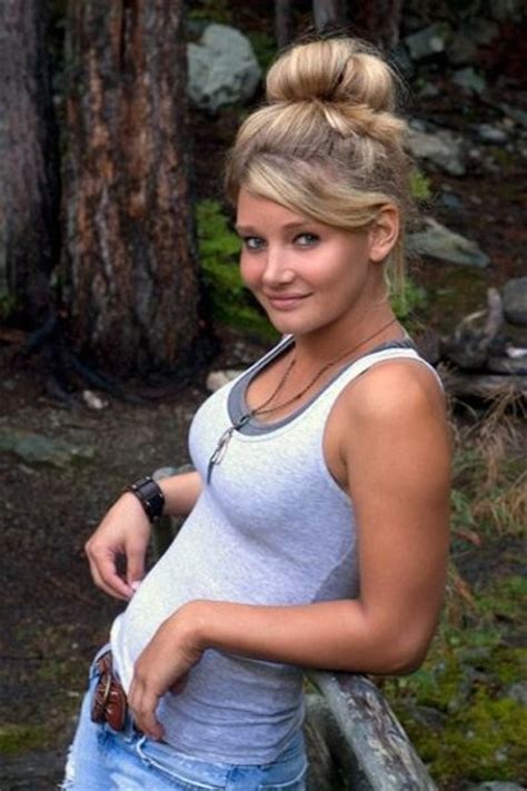 Evelyn Smith Beauty Stunning Eyes Open Shoulder Tops