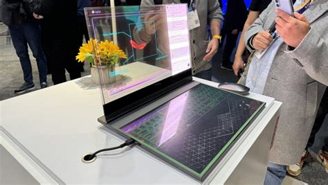 «Взгляд насквозь»: прозрачный ноутбук Lenovo показали вживую (видео ...