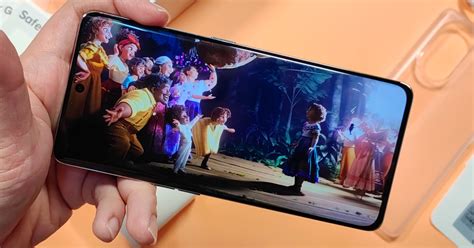 OPPO Reno8 T 5G Review Geek Lifestyle