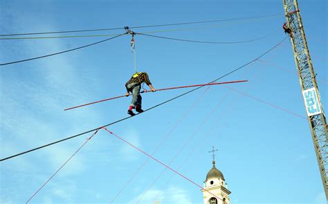 Andrea Loreni Funambolo A Cinisello Balsamo Radio Deejay