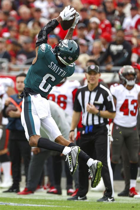Eagles Devonta Smith Didnt Reach His Rookie Season Goals