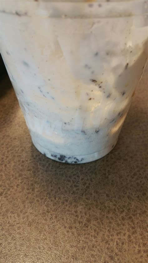 Broke And Pi¢ky Tim Hortons Oreo Iced Capp Review