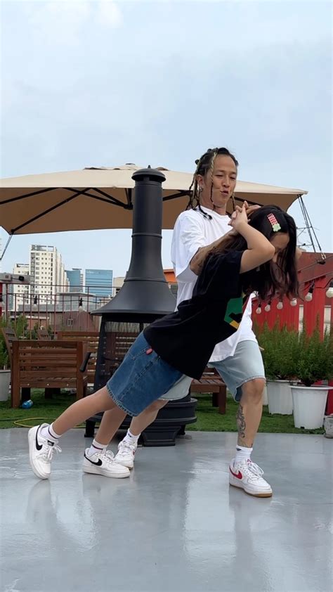 팝핀현준 Poppinhyunjoonofficial • Instagram Photos And Videos