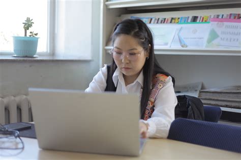 Сэлэнгэ аймгийн Соёл урлаг аялал жуулчлал залуучуудын газар Added A New Сэлэнгэ аймгийн