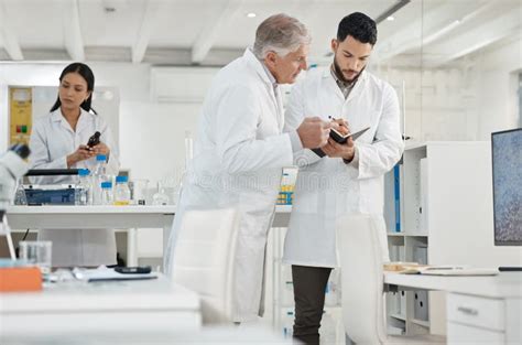 Always Keep A Detailed Data Record Of Every Experiment Two Scientists