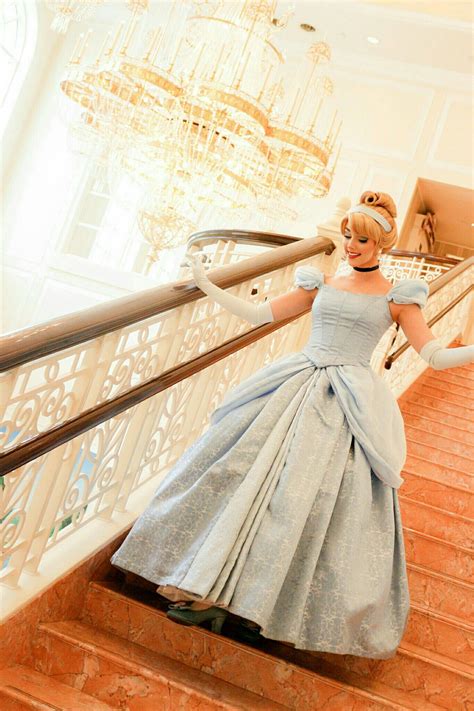Cinderella Hkdl Disney Cosplay Disney Disney Princess Cosplay