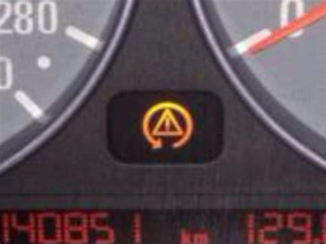 Que Signifie Le Voyant Avec Un Triangle Jaune Sur Volkswagen