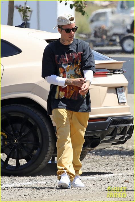 Full Sized Photo Of Justin Bieber Hailey Bieber At Birthday Party 06