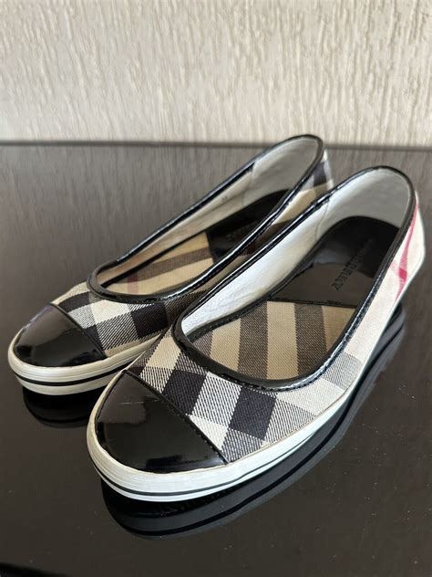 Burberry Ballerina Ballet Flats Patent Leather Black Gem