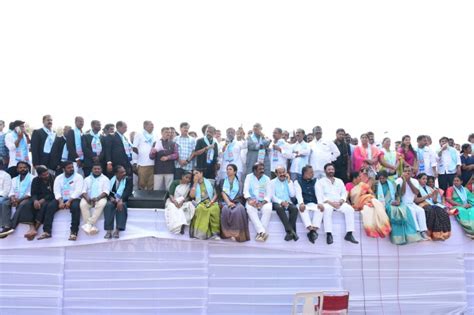 Thousands Attend Kurnool Meet In Support Of Three Andhra Capitals