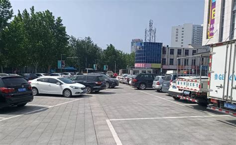 潍坊商品城和平路入口全新升级！停车更方便啦！！搜狐汽车搜狐网