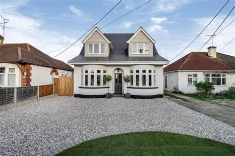 Property Valuation 214 Ashingdon Road Rochford Ss4 1tb
