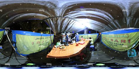 360° View Of Warung Food Stall Siomay Sari Alamy