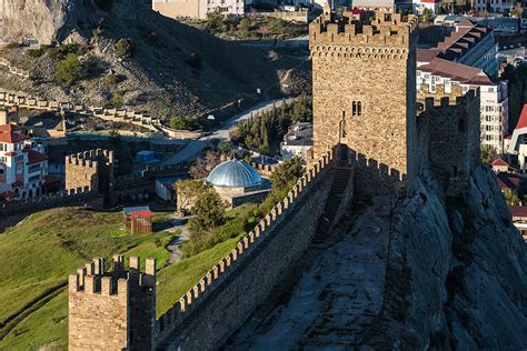Генуэзская крепость в Судаке историческая ценность Крыма