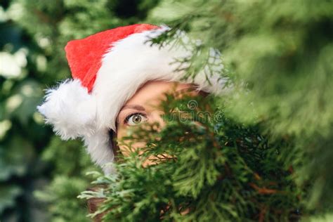 3 114 La Navidad Desnuda Fotos Libres De Derechos Y Gratuitas De
