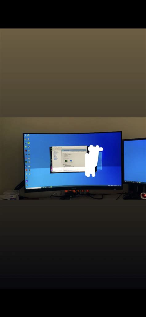 【問題】螢幕突然閃一下 電腦應用綜合討論 哈啦板 巴哈姆特