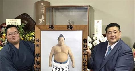 琴ノ若、史上10組目の親子関取に 三世代！祖父は元横綱琴桜、父は元関脇琴ノ若（12ページ） イザ！