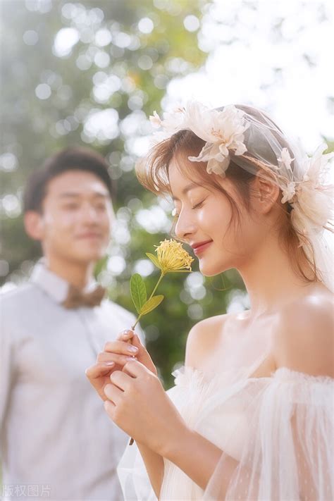 男人诋毁你是因为爱你 为何要去诋毁一个曾经爱过的人可可情感网