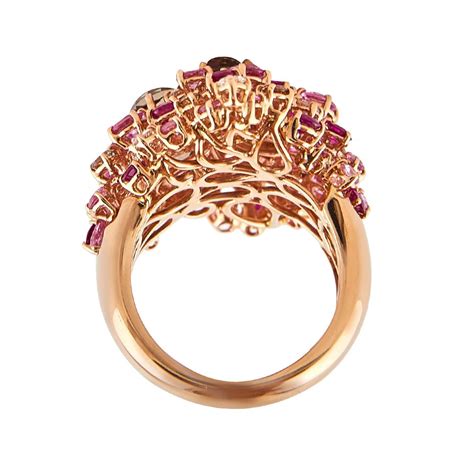 Anello In Oro Rosa Con Diamanti Brown Ct 0 76 Zaffiri Rosa Ct 3 45 E