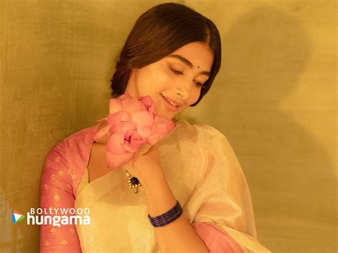 Pooja Hegde Wallpapers Pooja Hegde 6 62 Bollywood Hungama
