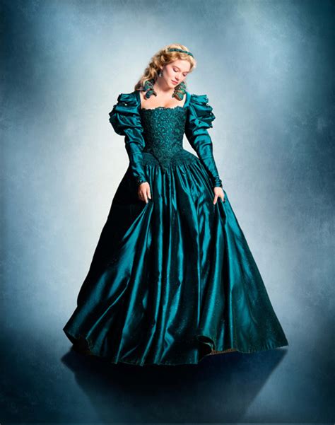 La Belle Robe De Bal La Belle Et La Bête 2014 Photo 36820781 Fanpop