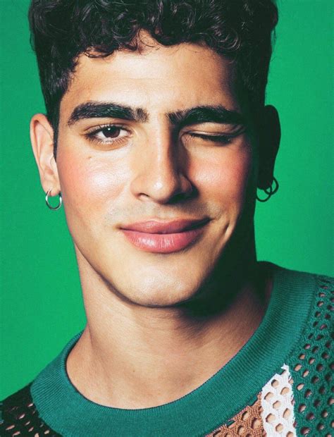 Pin Oleh Nicole Arettha Di Oml Model Pria Pria Model