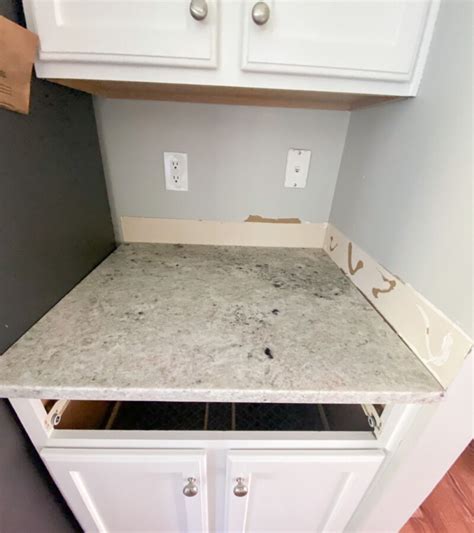 Backsplash For Beginners How To Install Tile Backsplash Easily Home By Alley