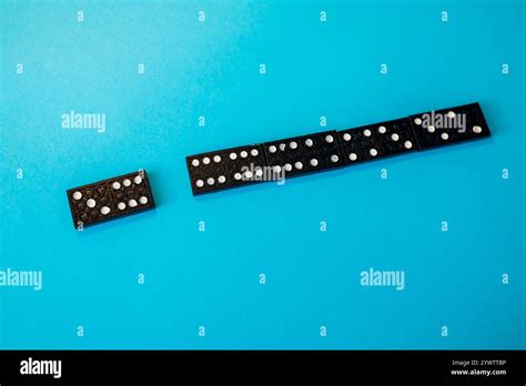 Looking For A Matching Tile To Make A Link Of Tiles In A Game Of